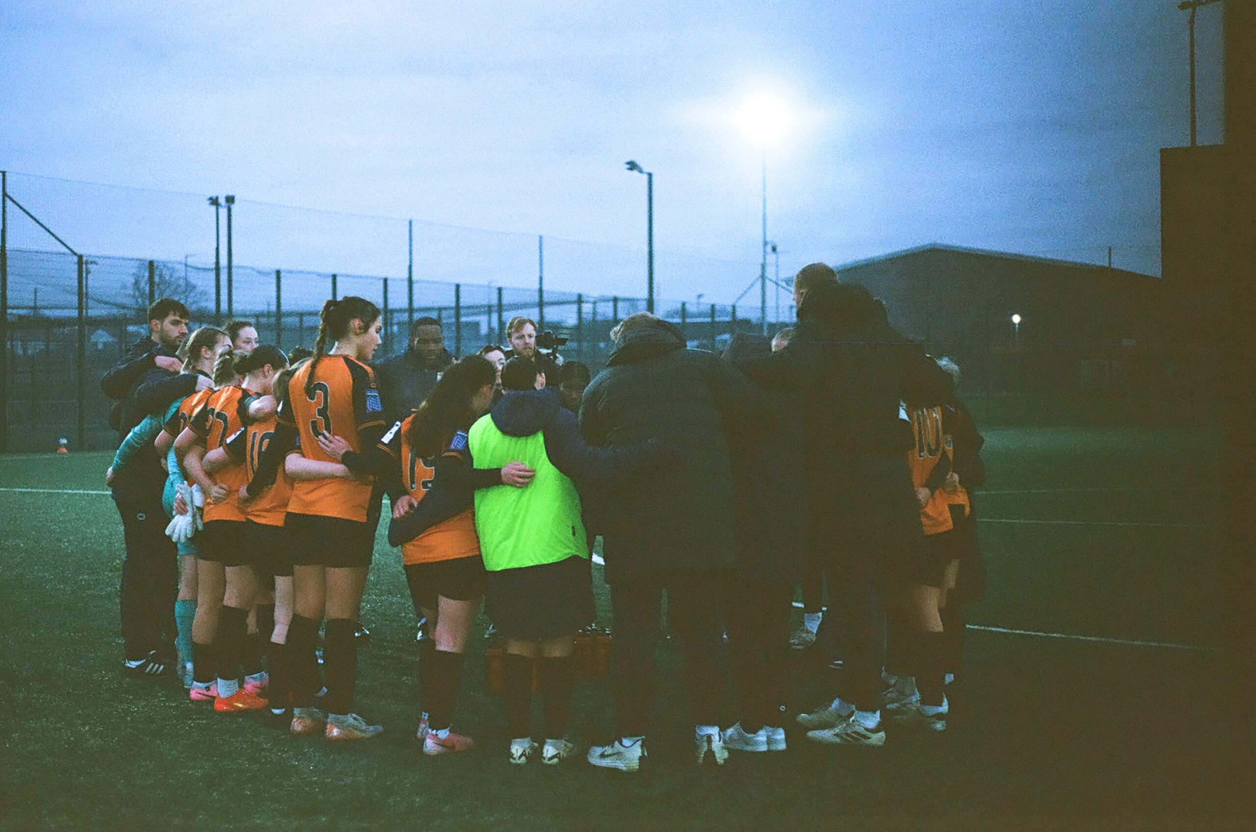 LONDON BEES 0-6 RUGBY BOROUGH | FA CUP | 35MM FILM - London BEES